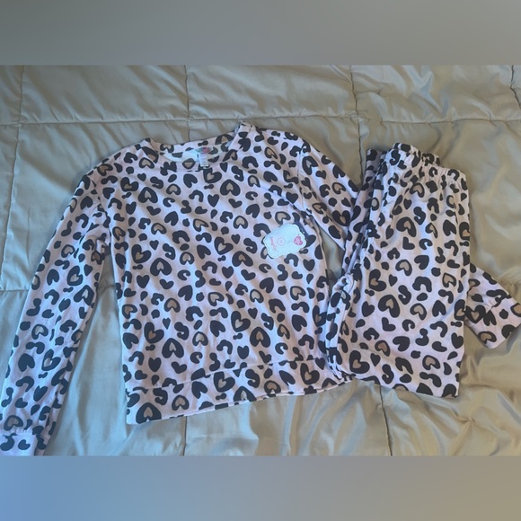 Magic | Pajamas | Magic Pink And Black Heart Print Kids Pajamas | Poshmark